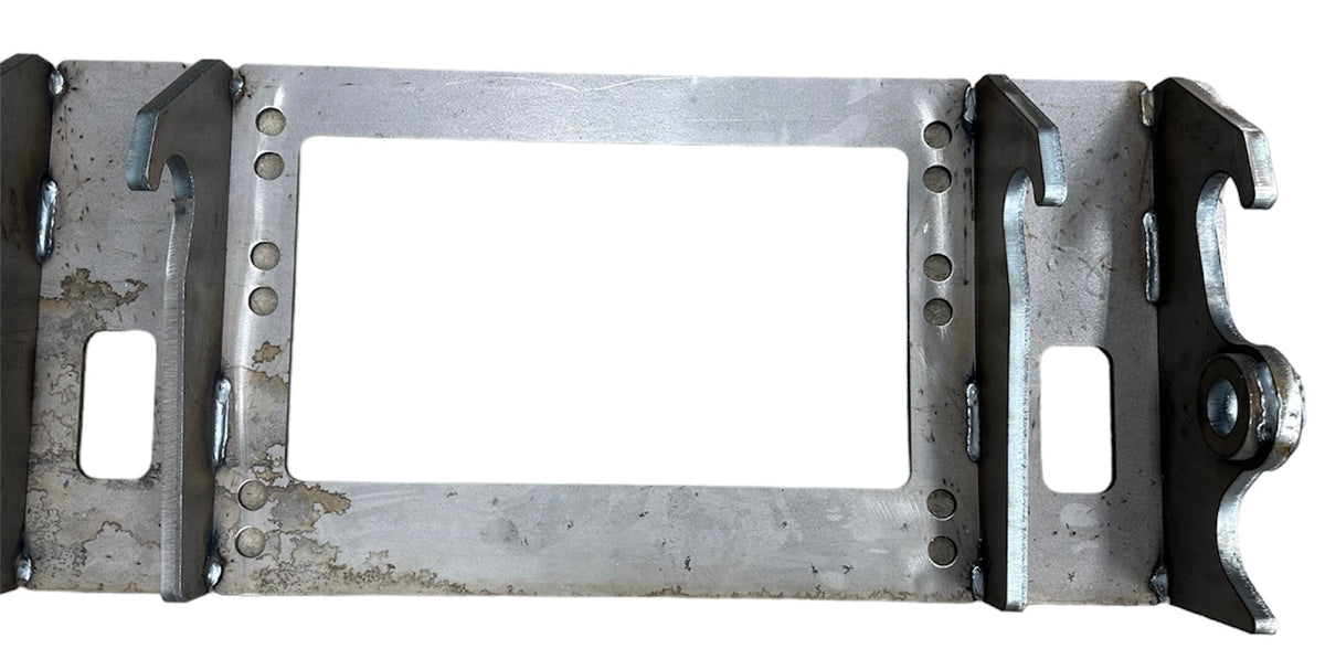 Gehl Mounting Plate for Models 4525, 4625, 5620, 5625, 6620, 6625 ...